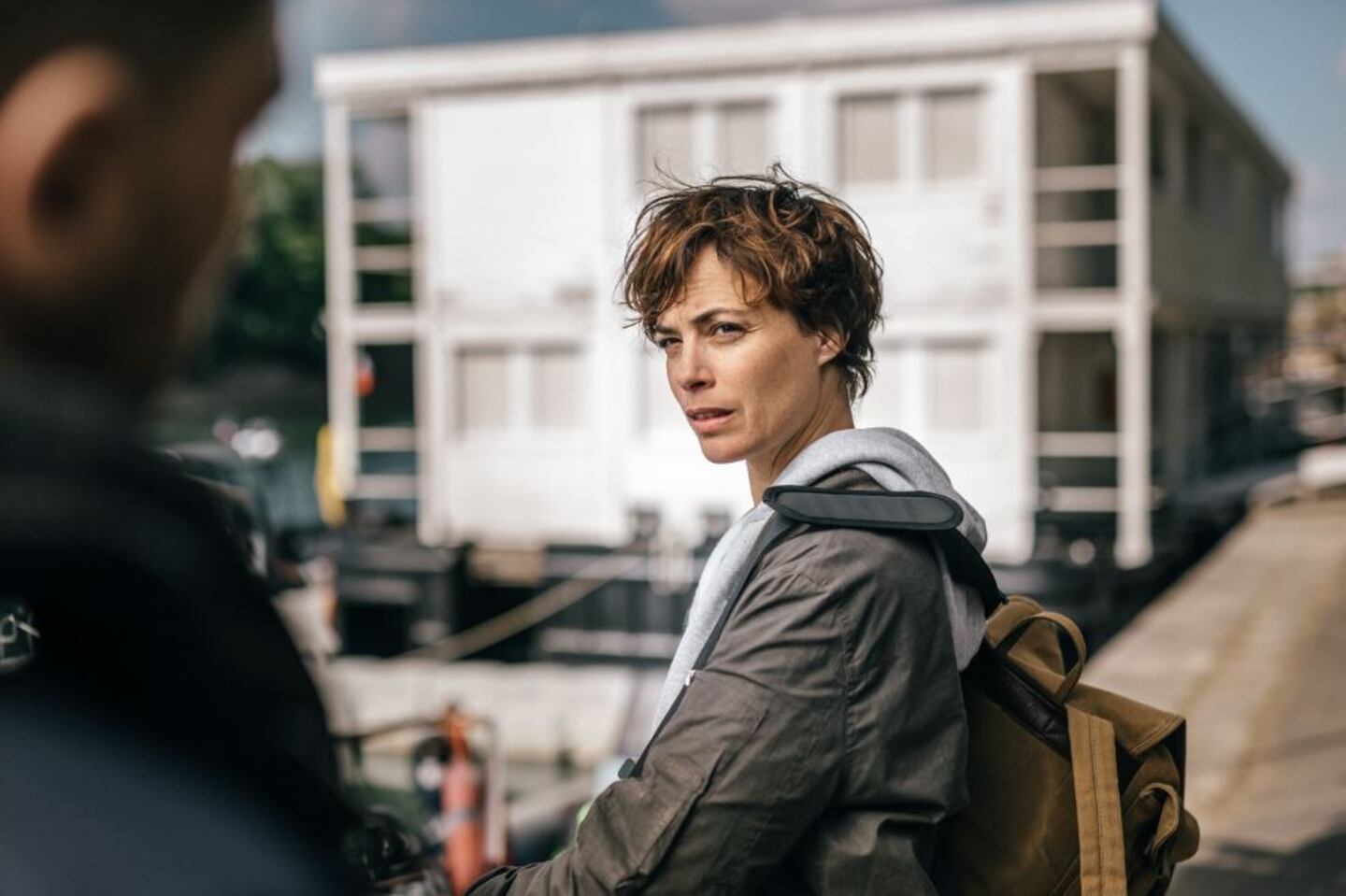 En las profundidades del Sena: sinopsis del thriller – Nueva Mujer