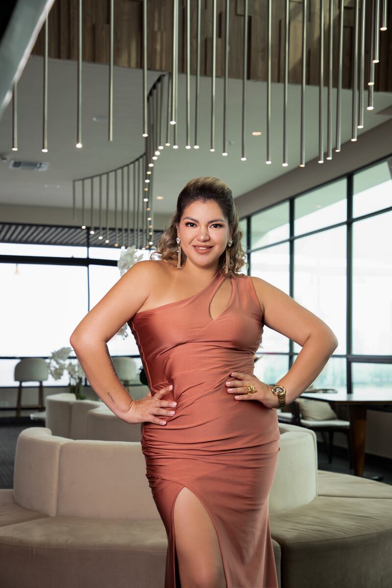 Samantha Cabrera: La inspiración detrás de Curvas Reales – Nueva Mujer