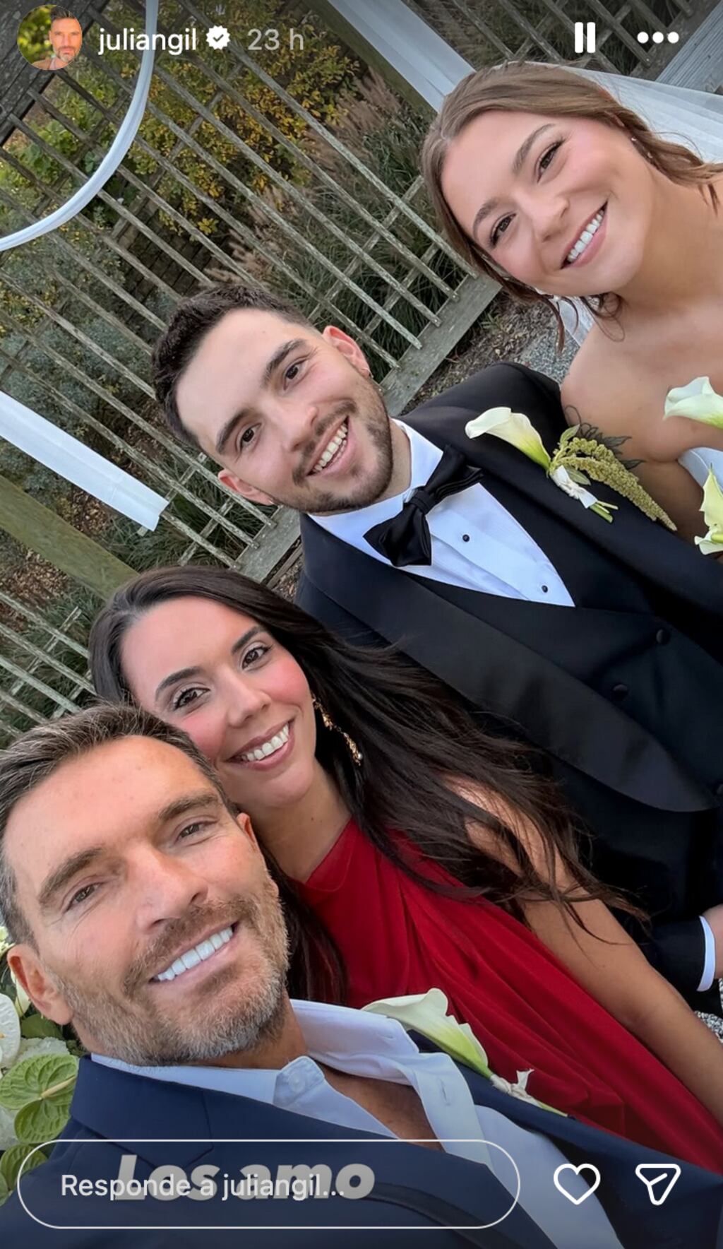 Hijo de Julián Gil se casa y asombra por su parecido con el actor ...