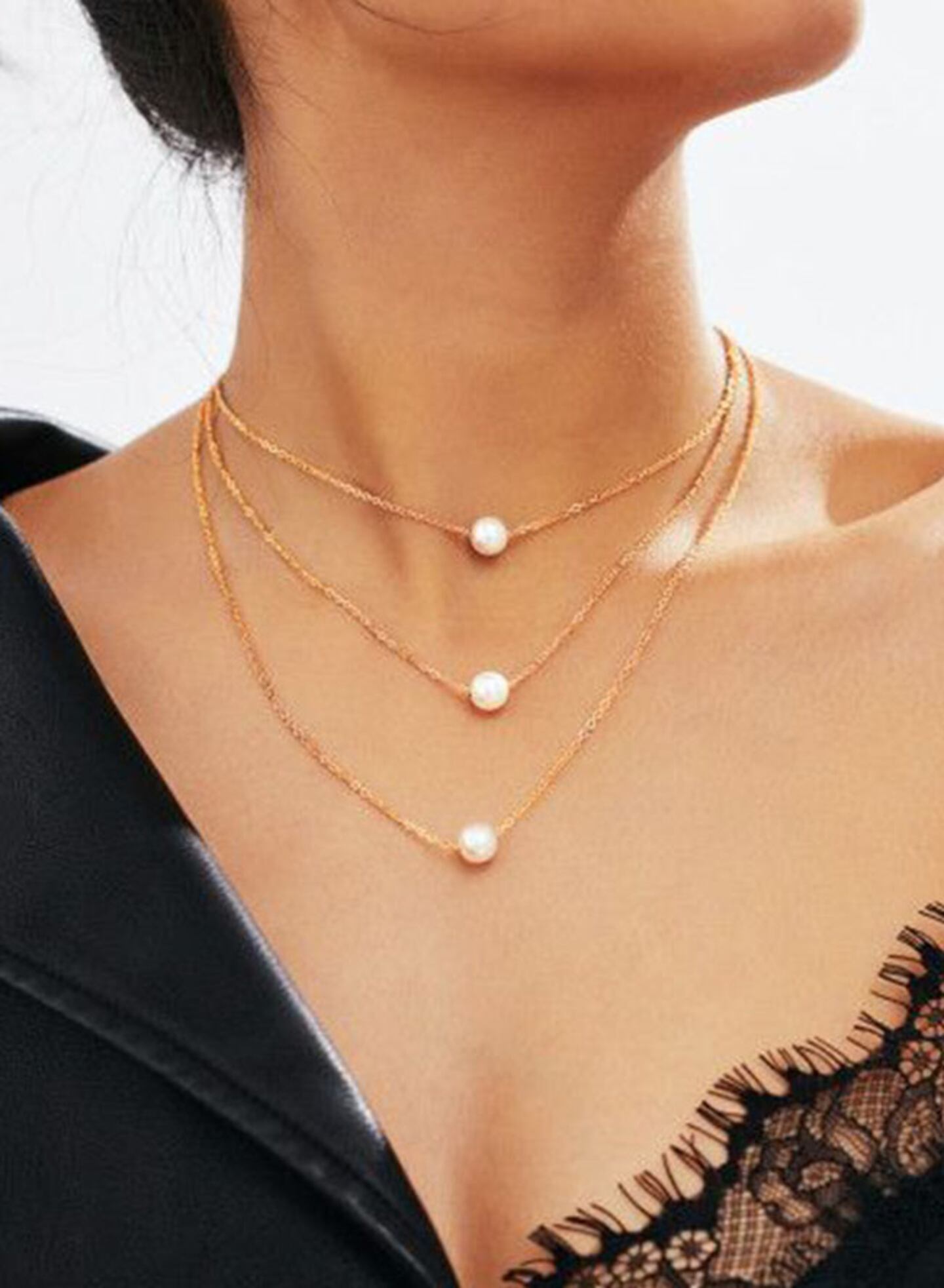 Accesorios para un look elegante y moderno en primavera – Nueva Mujer