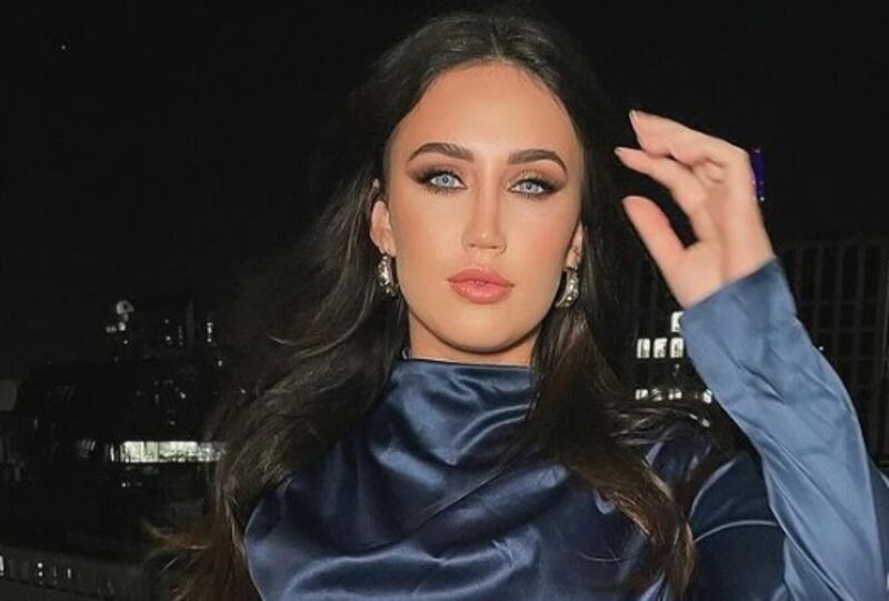 Gana casi $ 32 mil al mes por ser la doble de Meghan Fox – Nueva Mujer