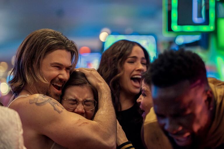 Hechos polvo: de qué va la nueva serie de acción de Netflix – Nueva Mujer