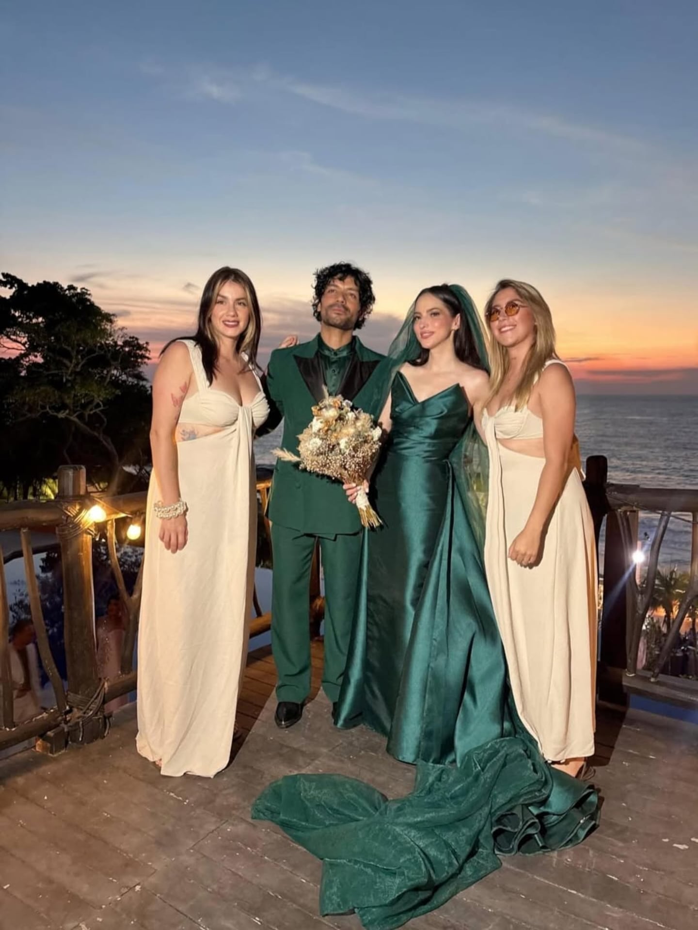 Paty Cantú se casó: así fueron sus espectaculares vestidos de novia ...